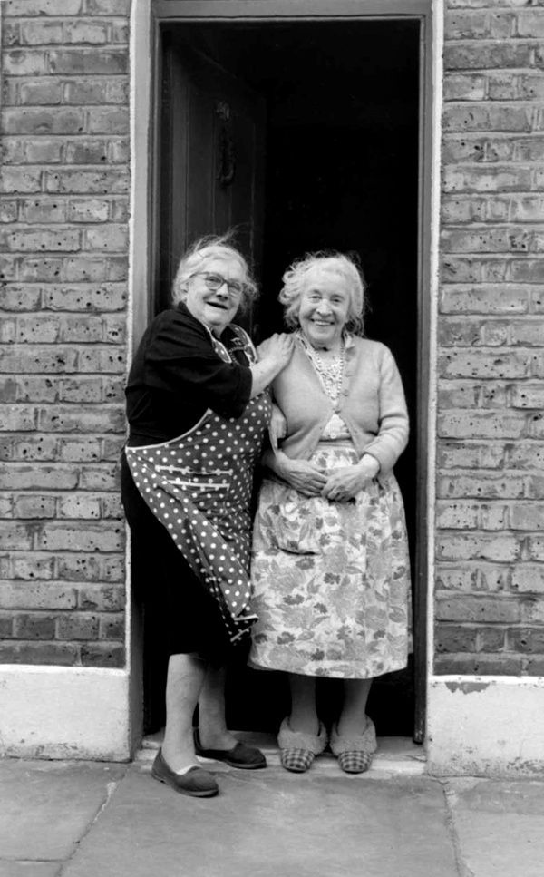 Day 1542– The Smart Sisters – Humor Unplugged - Wisdom-Trek